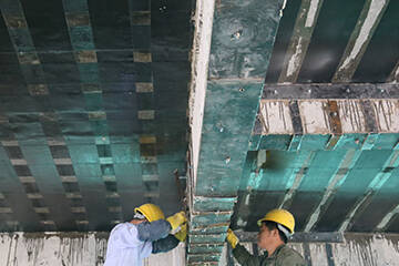 Epoxy Bonded Steel Plate-HORSE Construction